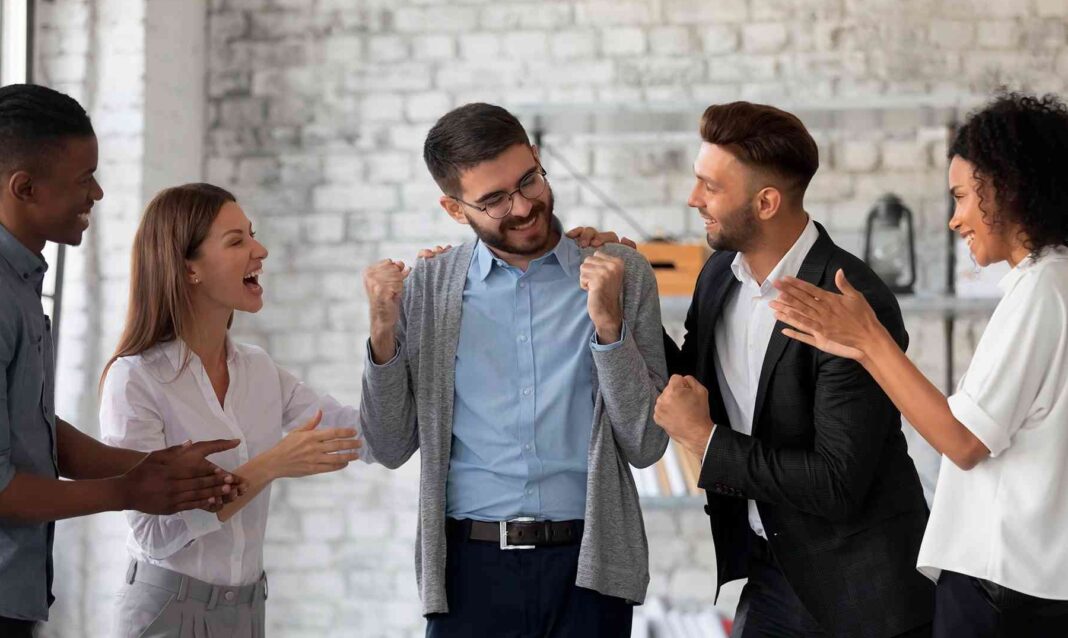 15 técnicas de motivación laboral | Un empleado feliz es más productivo